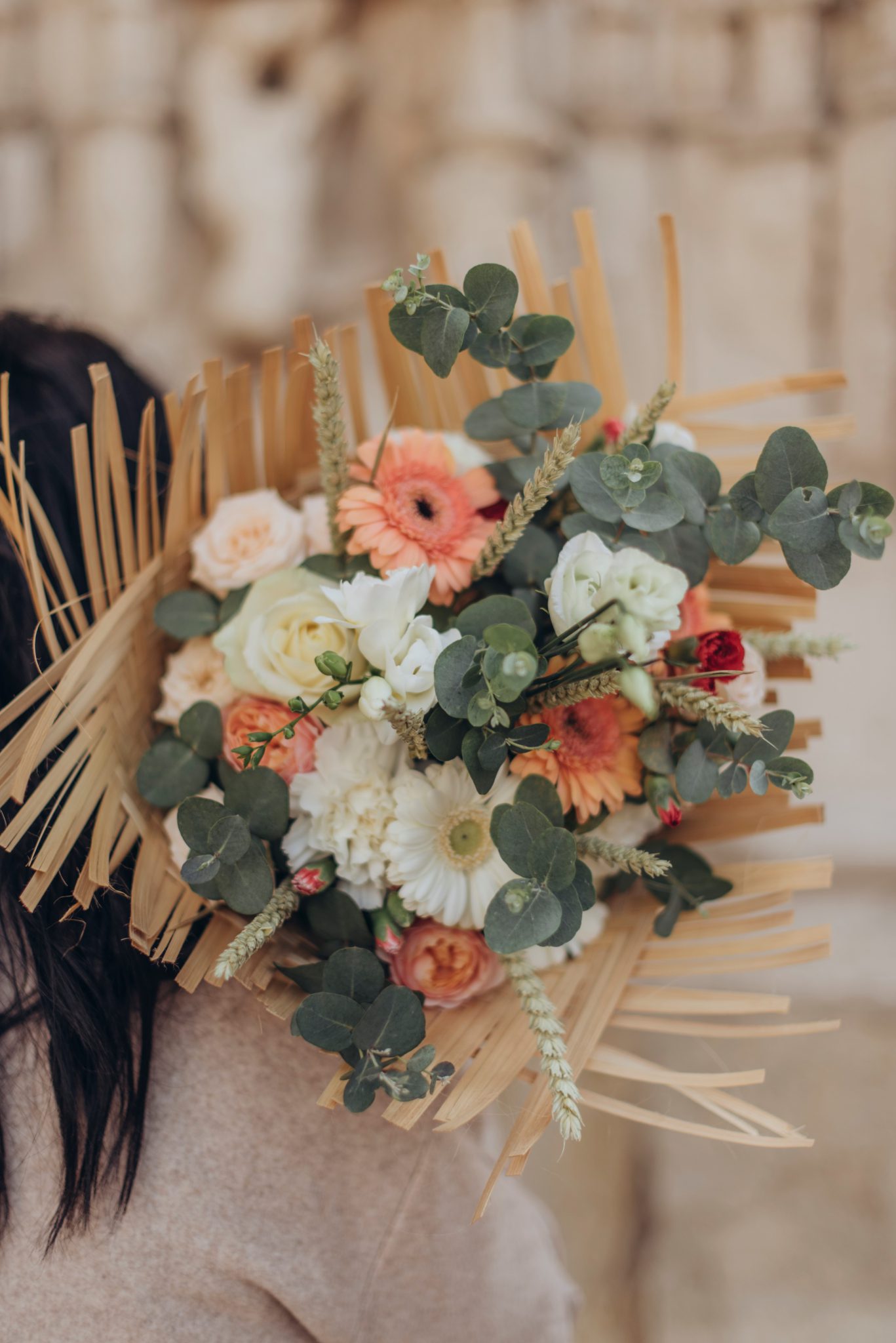 Bouquet Fleurs beige « Ivoire », Fleurs fraîches | Monsieur Flower